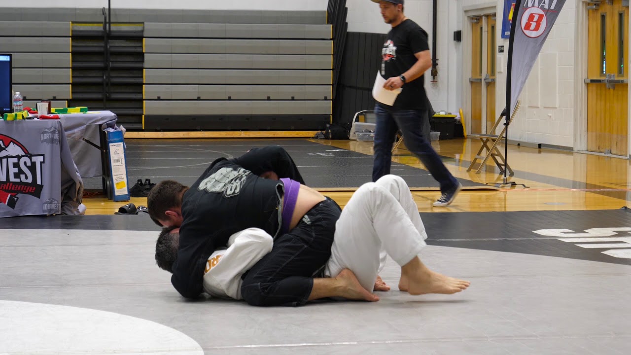 John Allsup vs Joaquin Holmes - YouTube