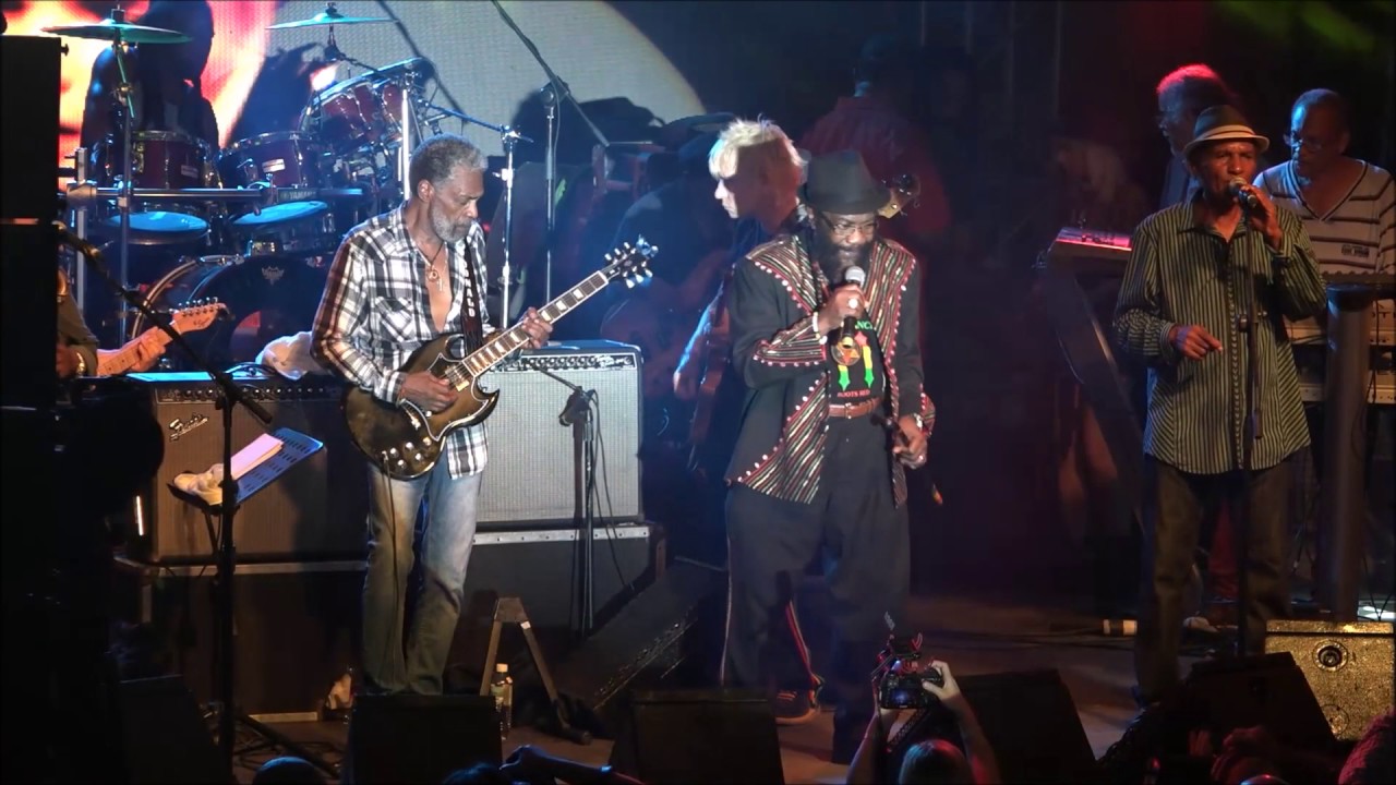 DENROY MORGAN PERFORMING ON THE PETER TOSH TRIBUTE ONCERT IN KINGSTON ...