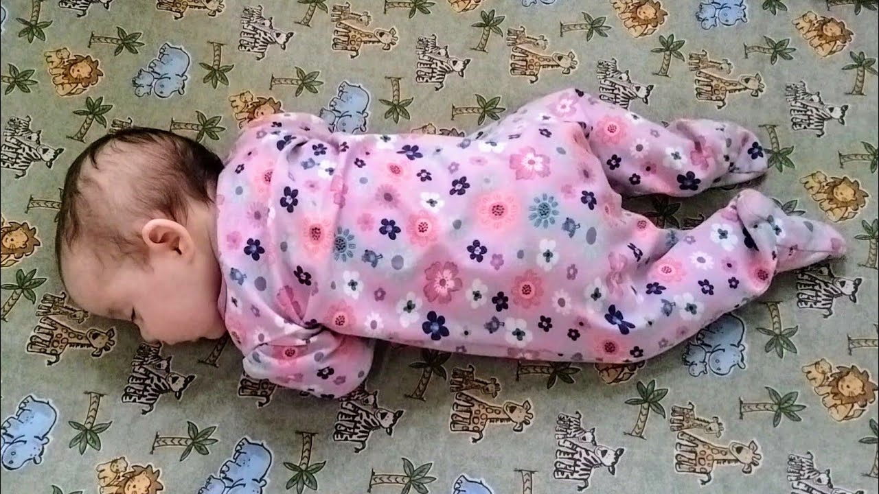 Newborn Baby Ada Sleeps In Playpen 👶🏼🍼 - YouTube