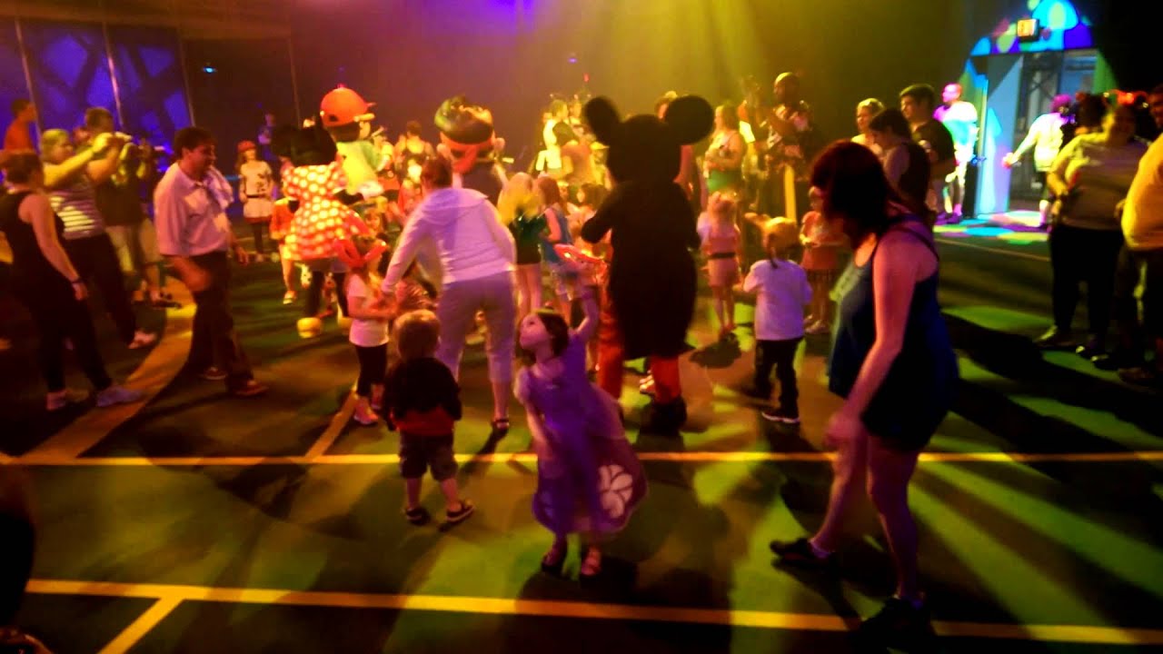 Disney Junior Dance Party - YouTube