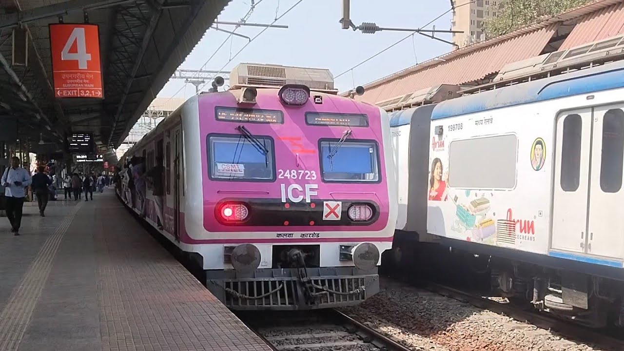 Mumbai local train arriving in the railway station video | train videos ...