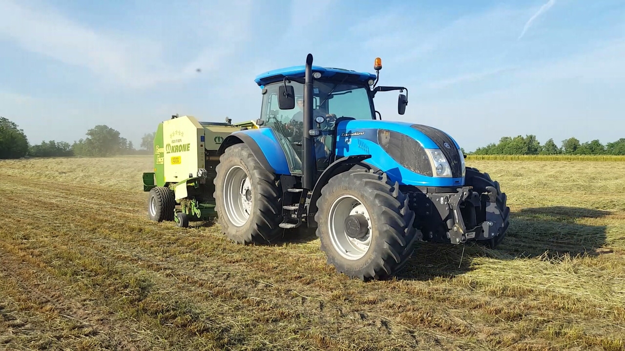 [Pressatura Fieno 2017] - Landini Landpower 165 & Krone Round Pack ...