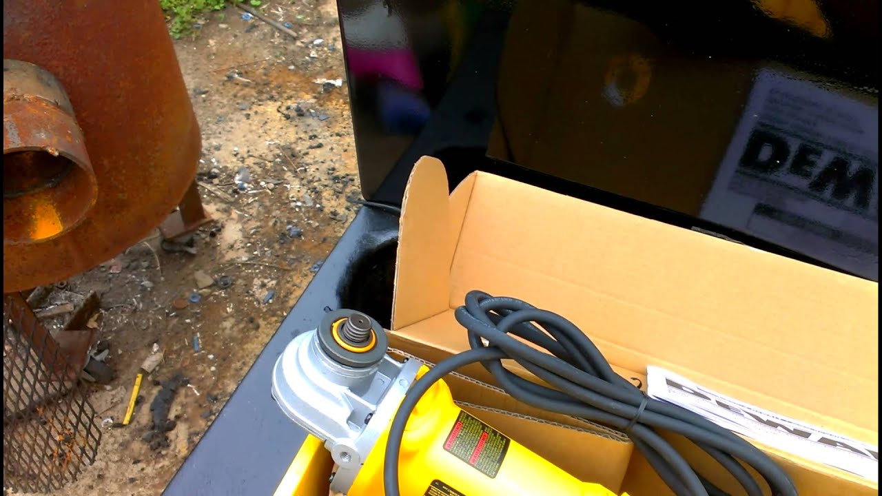 DEWALT D28065 grinder unboxing - YouTube