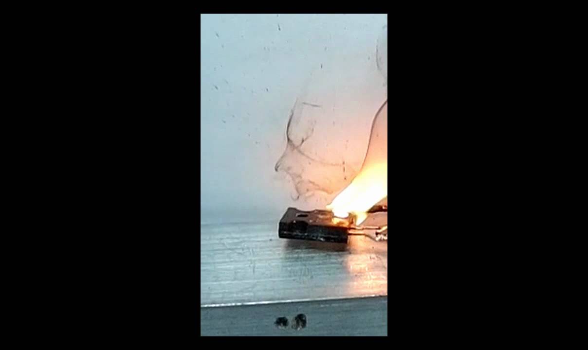 Mosfet explosion filmed @ 600fps 2 - YouTube