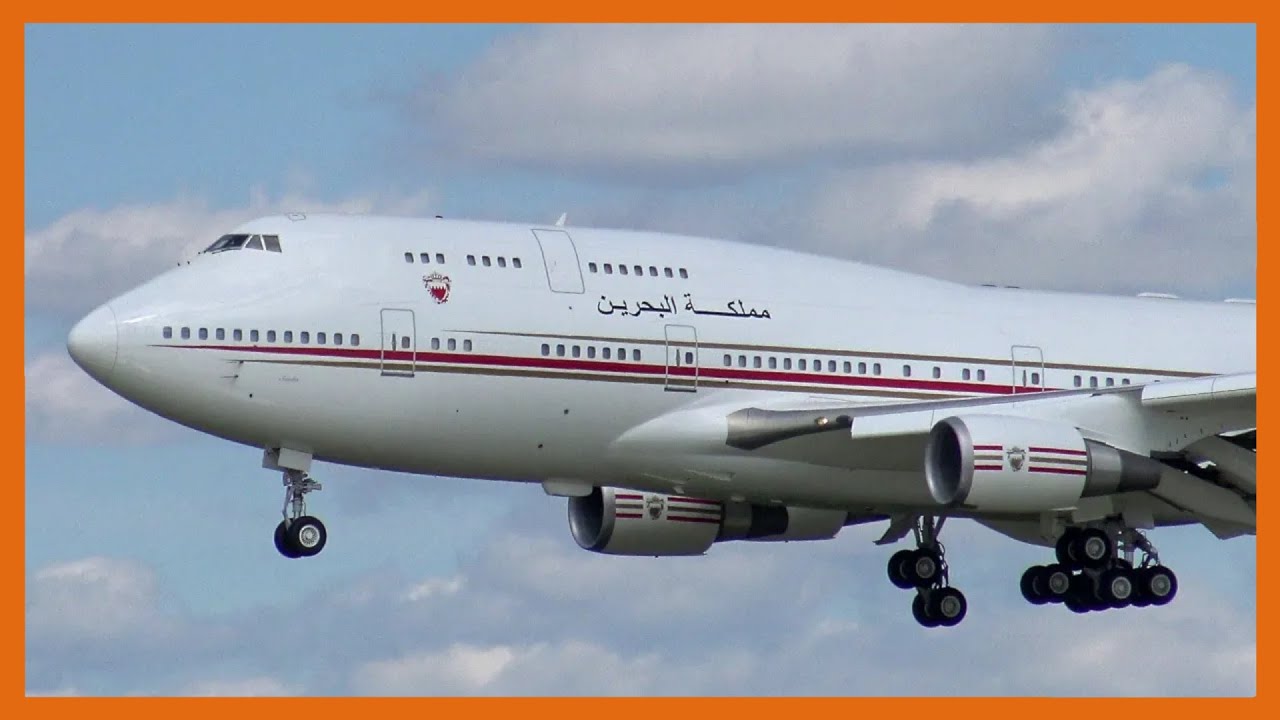 ️ Bahrain VIP Boeing 747-400 landing at Hamburg Airport ️ - YouTube