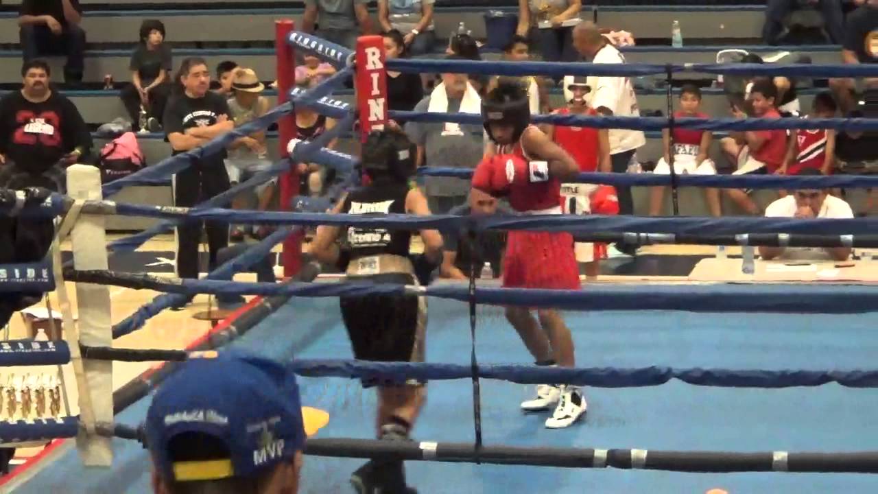 2015.10.17 05 Juan Gonzalez Aleman 11 96 vs Gilbert Mendoza Madtown 12 ...
