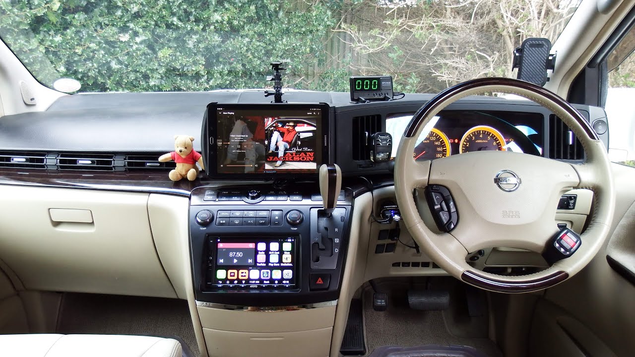 Nissan Elgrand (JDM) UK Sat Nav Fix - YouTube