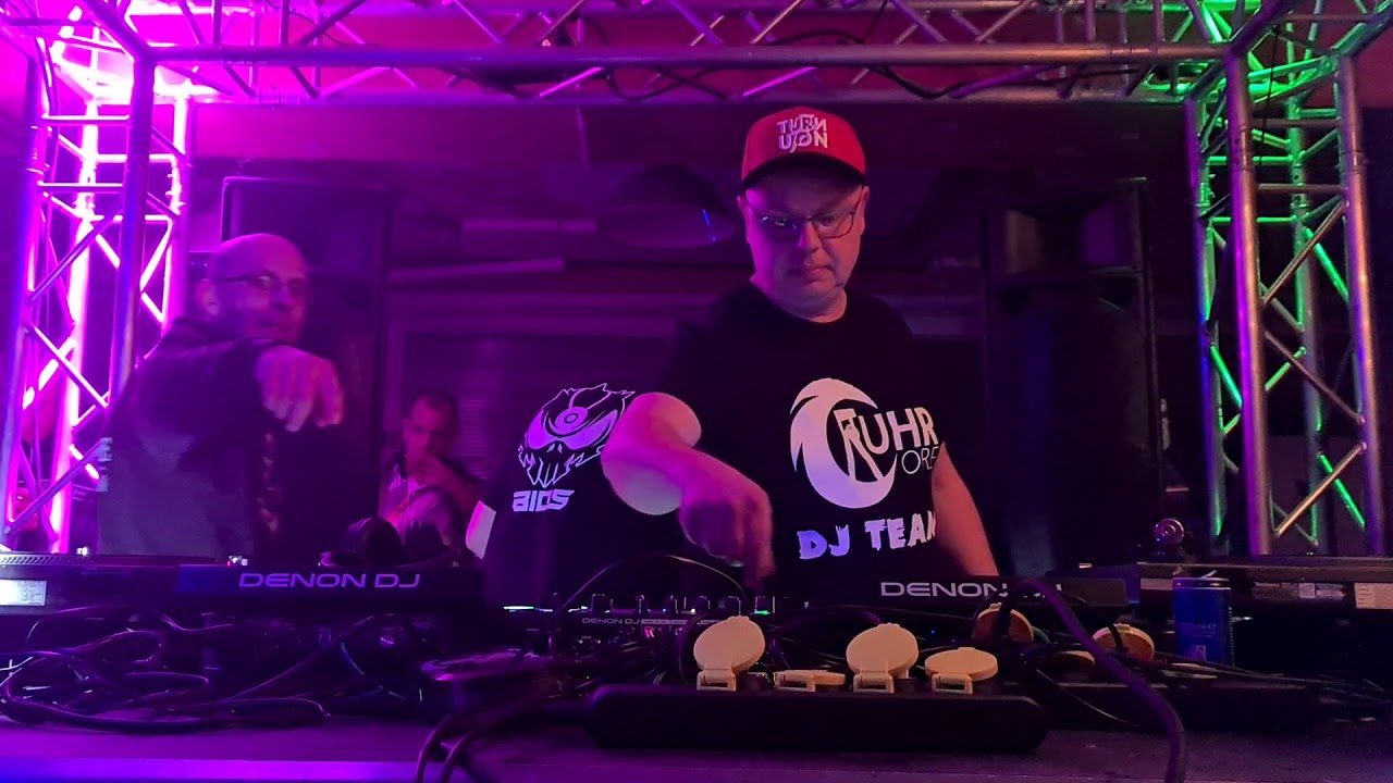 Live@Bunker Party 4.1 in Essen am 7.3.2020 - YouTube