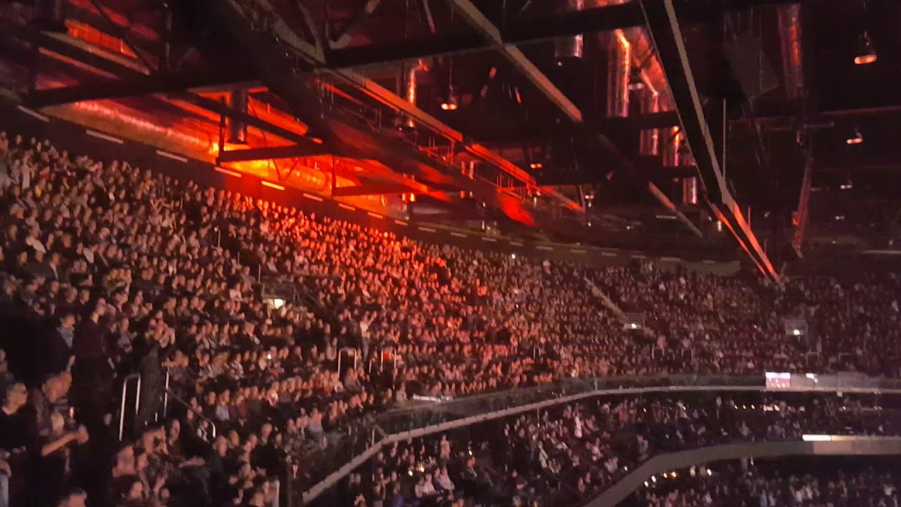 QUEEN Koncertas žalgirio arenoje 2017/11/17 - YouTube