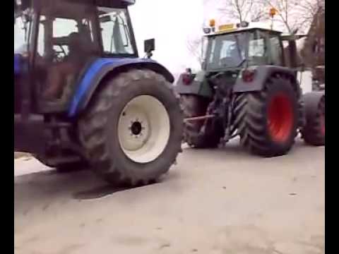 tractor wrangling! Fendt 415 Vs New Holland Tm155 - Traktor Çekişmeleri |  Araba Kazaları - 2013