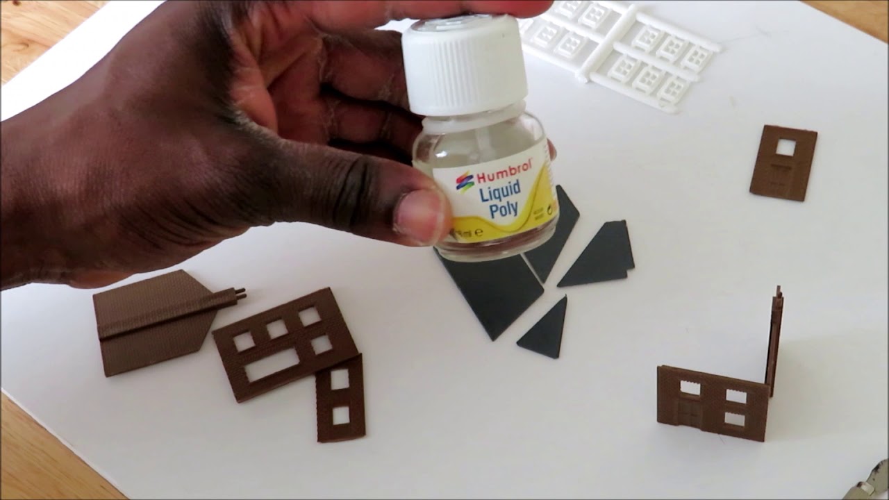 April update: Building an N Gauge Kestrel shop kit - YouTube