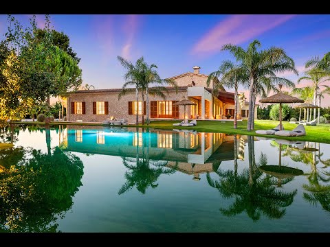 MAGNIFICENT LUXURY VILLA / ESTATE WITH PRIVATE OASIS AND VALID VACATION RENTAL LICENSE