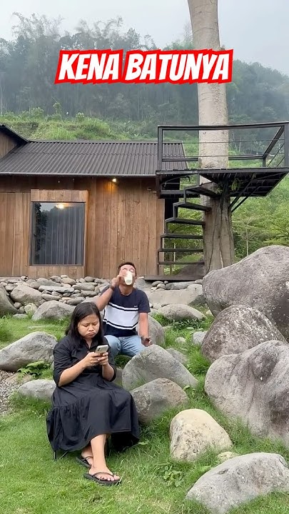 😅😅😅 #funny #gudanghiburan #comedy #lucu #hiburansegar #ngakak #komedi #komedikuncir #memes - YouTube