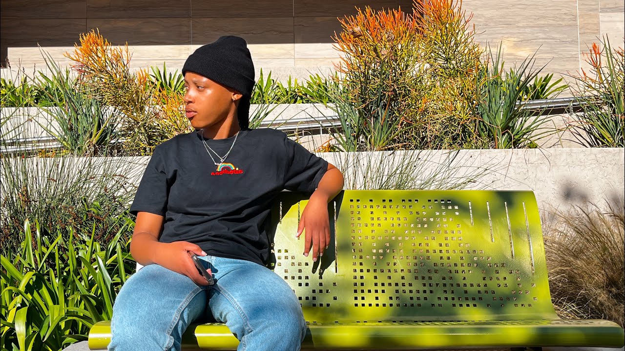 LIFEONMEDS- WIN$ & LO$$E$ (official Visualiser) - YouTube