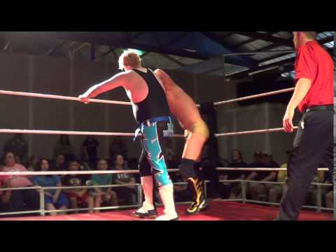 New Wave Pro: Ace Perry vs. Tripp Cassidy - YouTube