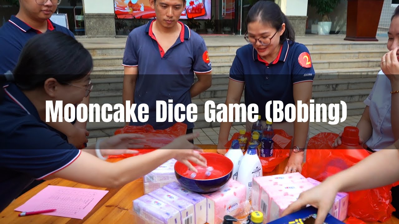 Gaming for Mooncakes at Mid-Autumn Festival - YouTube