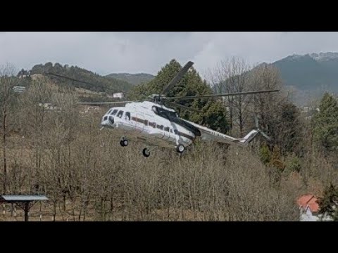Helicopter landing in Mountain areas|| Helicopter flying in High ...