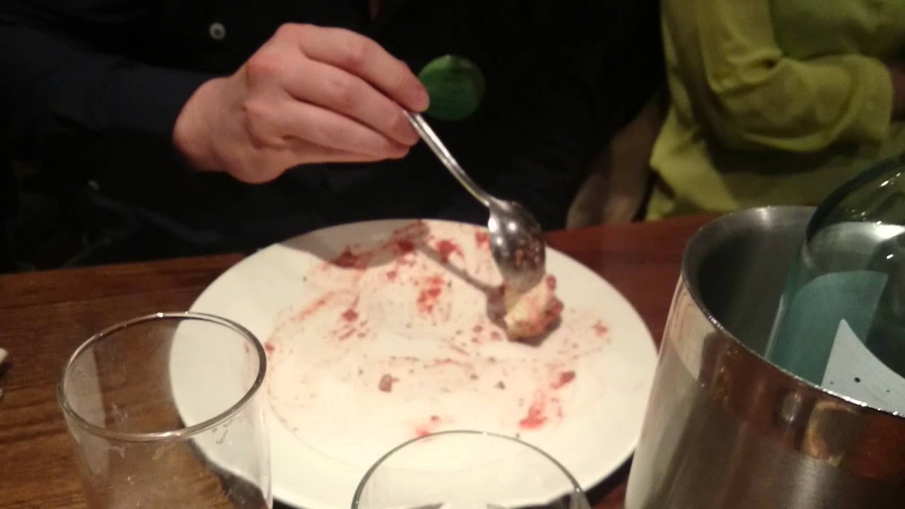 Cheesecake Fail - YouTube