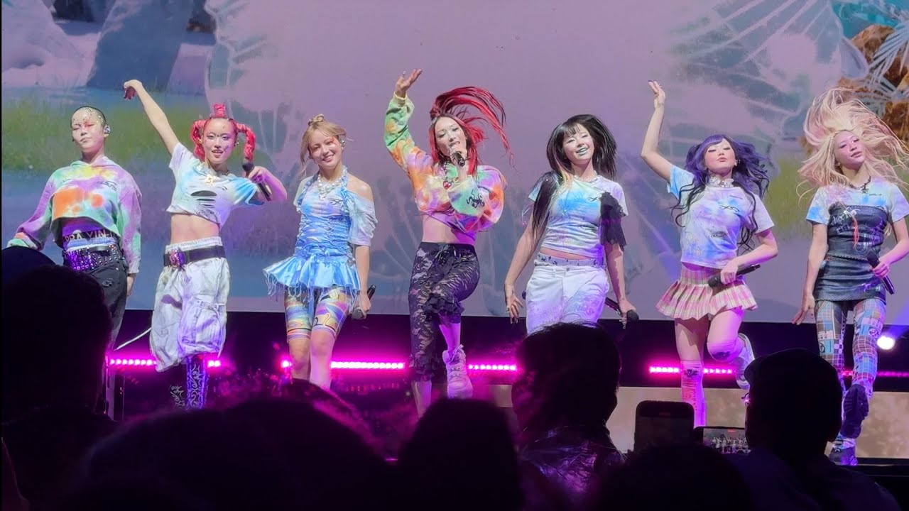 XG - NEW DANCE encore fancam at the first Howl Tour San Francisco Day 2 ...