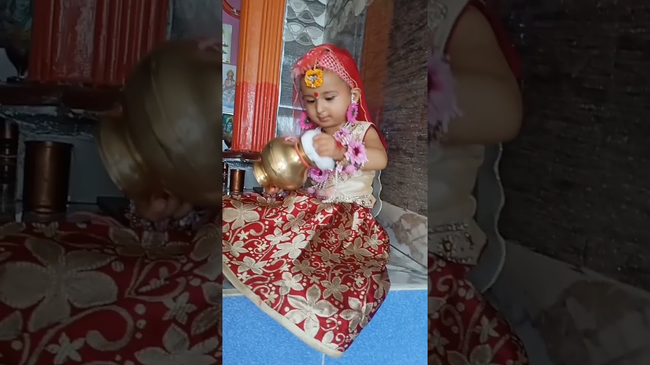 ma ke brabr koi nhi - YouTube