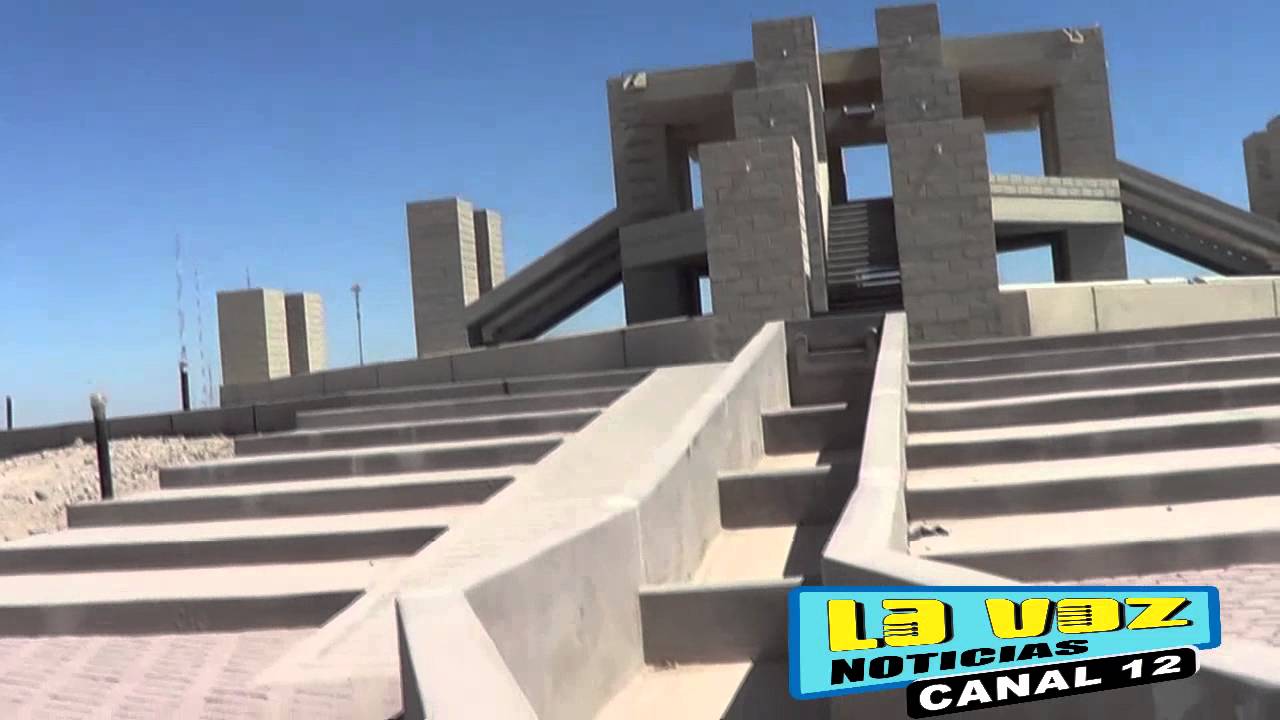 MONUMENTO AL AGUA EN ABANDONO EN MAJES EL PEDREGAL AREQUIPA PERU 2014 ...