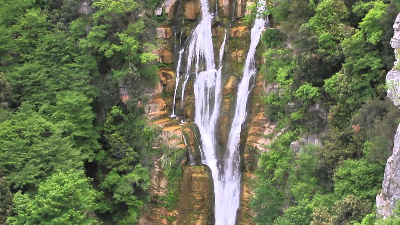 World of Waterfalls: Cascata del Rio Verde (Rio Verde Waterfall) - YouTube