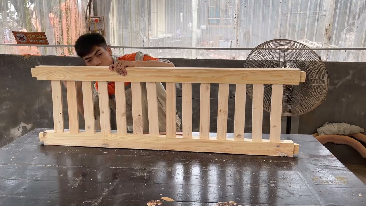 Modern Style Interior Design - Wood Processing Into 3-Compartment Chair Suitable For Any Space ...