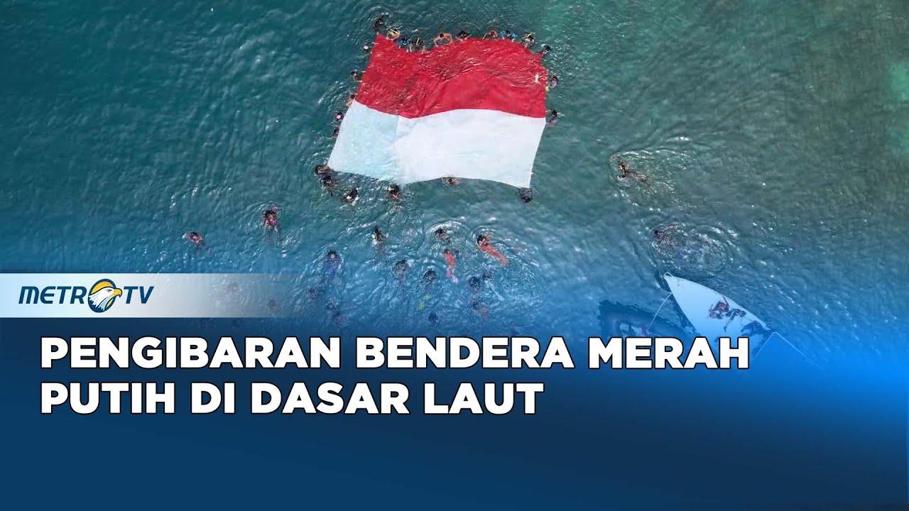 SALUT!!! Pengibaran Bendera Merah Putih Di Dasar Laut - YouTube