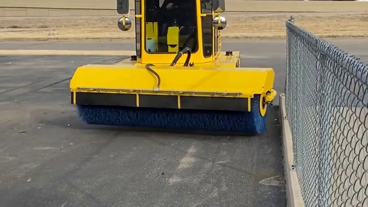 Superior Broom FLOAT - YouTube