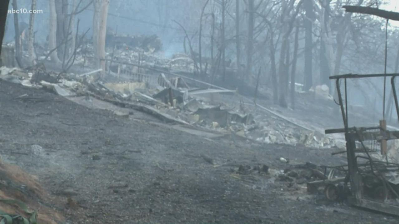 River Fire grows slightly overnight Wednesday into Thursday - YouTube