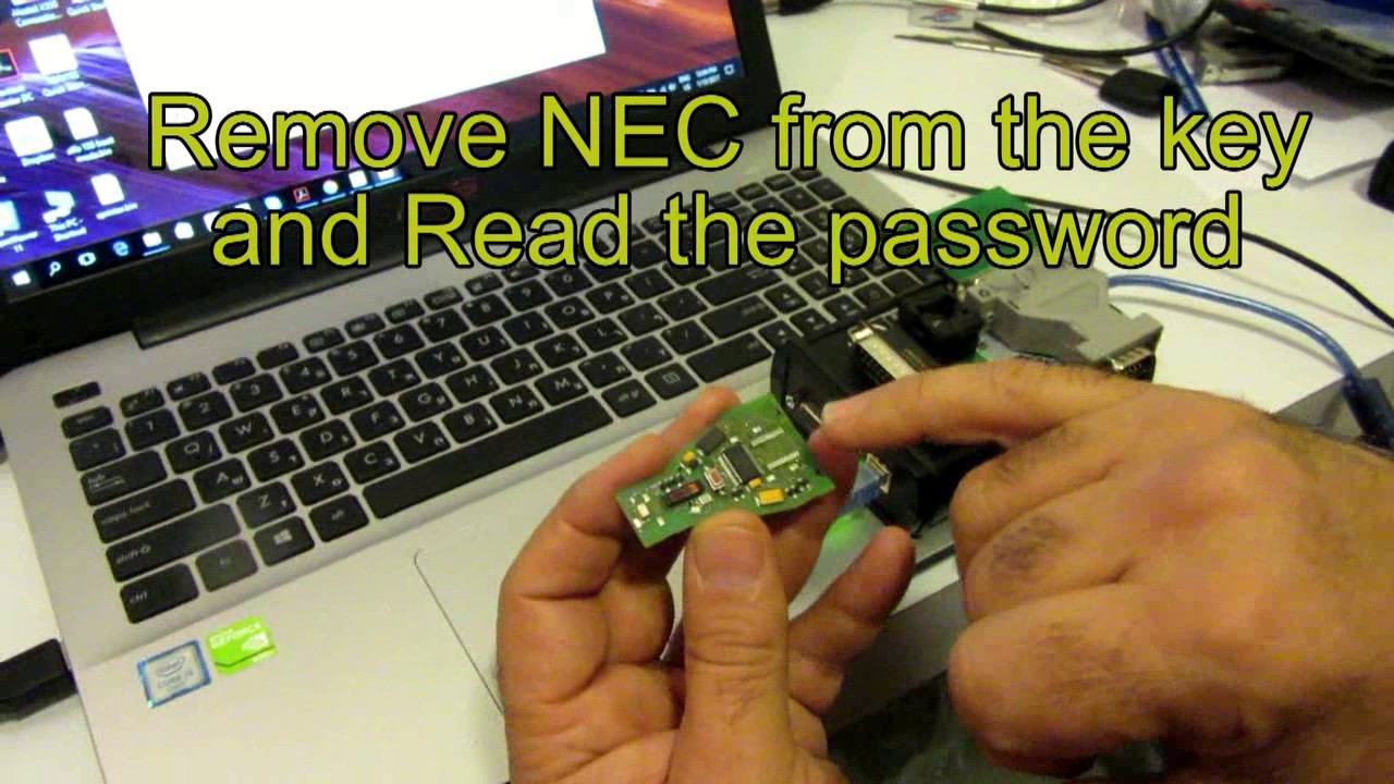 Key programming Mercedes Sprinter 2009 with ABRITES שכפול מפתח מרצדס ...