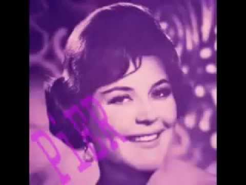 Nesrin Sipahi - Bu Akşam Bütün Meyhanelerini Dolaştım İstanbulun