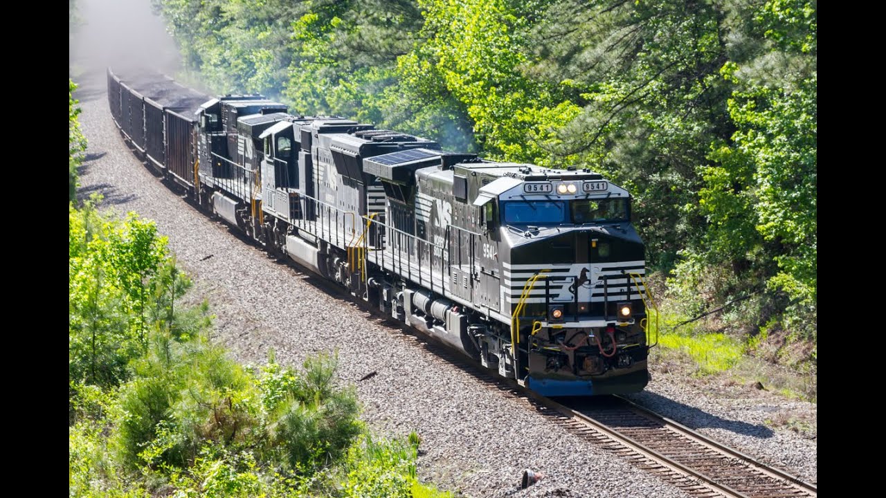 [HD] Norfolk Southern Coal Train 810 at Petersburg, VA - YouTube