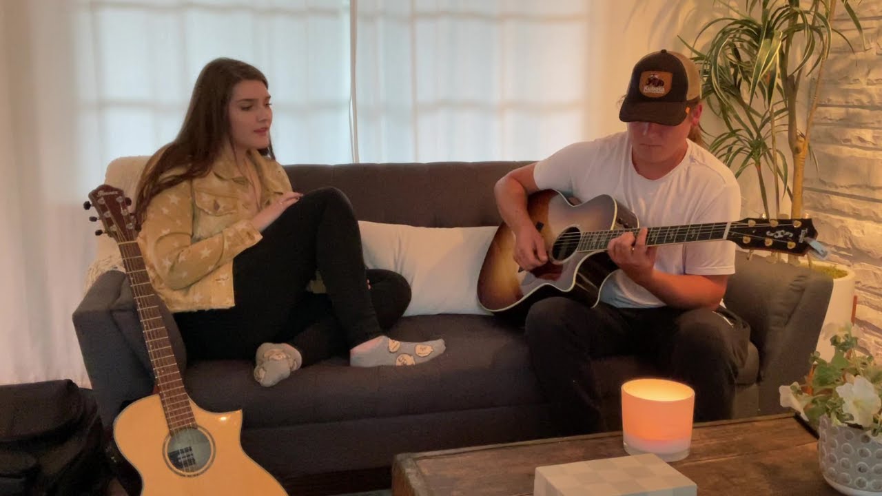 Valerie - Amy Winehouse (Acoustic Cover) | Hayley Nicole ft. Christian ...