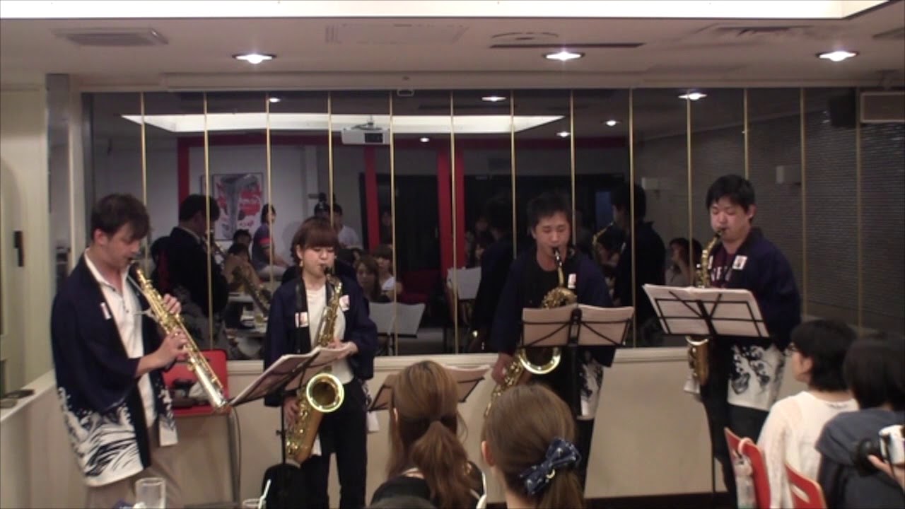 [SaxQ]ライオン（マクロス）_サクソフォン四重奏団～奏 kanade～ - YouTube