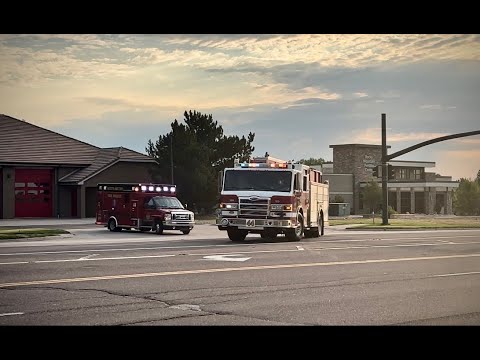 SMFR | Engine + Medic 44 Responds Out of Station - YouTube