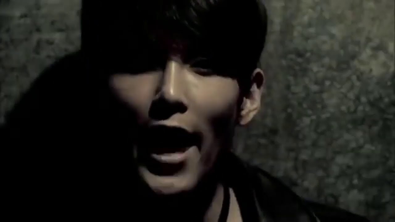 Super Junior Bonamana MV high pitch - YouTube