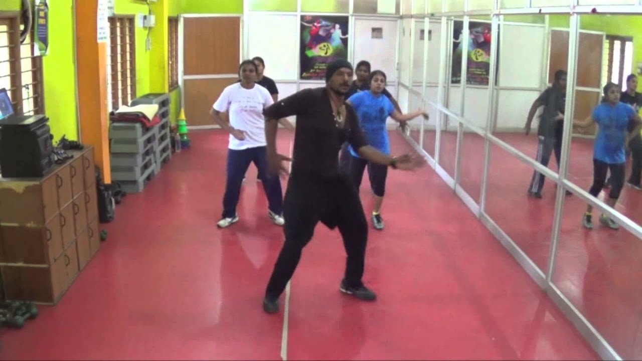 Zumba Routine Workout Fitness - Inna Be My Lover - YouTube