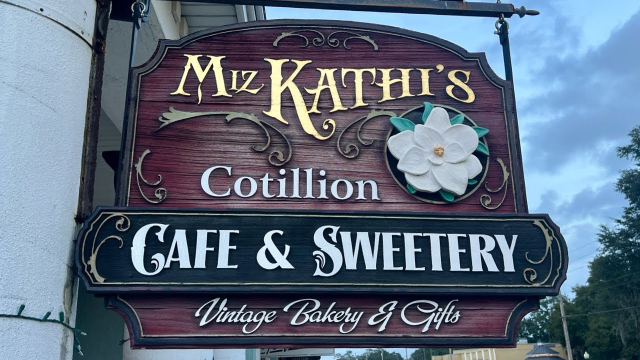 Eating at Miz Kathi's Cotillion Southern Cafe in Wildwood, FL ...