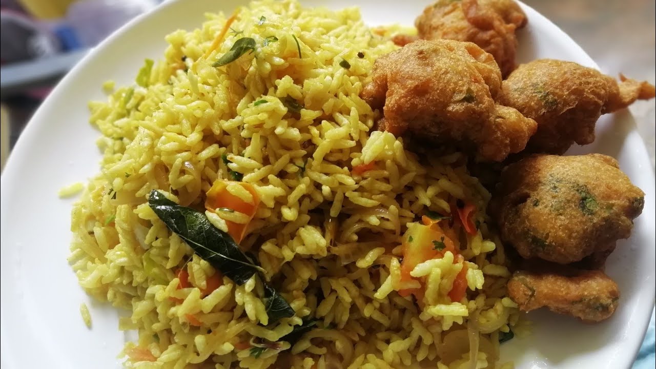 Uggani Recipe | Puffed rice upma |Maramarala upma #Rayalaseema_Special ...