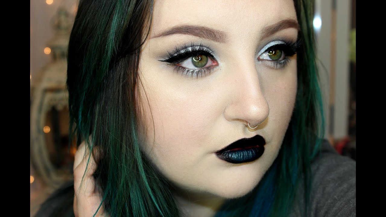 Cool Toned Cut Crease | Ice Blue with Vampy Lips | RawBeautyKristi ...