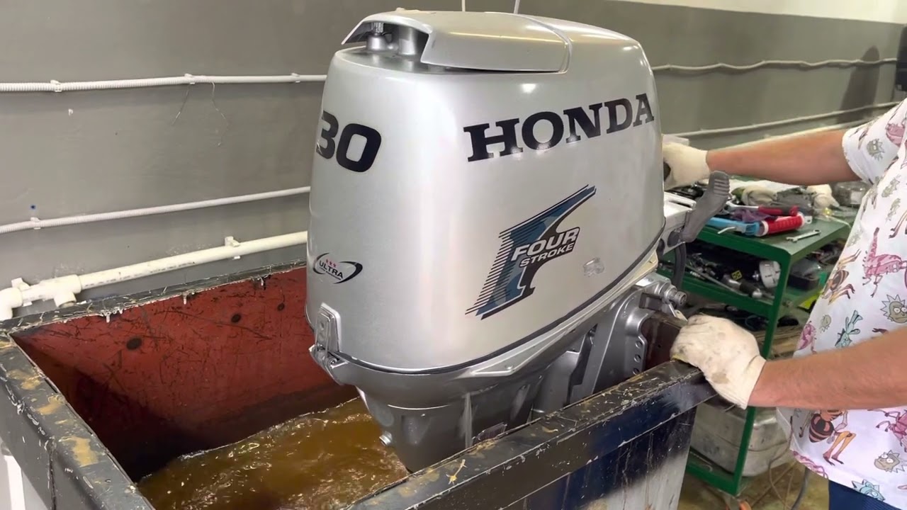 Honda BF30 - YouTube