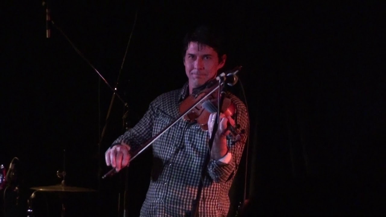 Tim Hus Band with Riley Tubbs and Billy MacInnis - YouTube