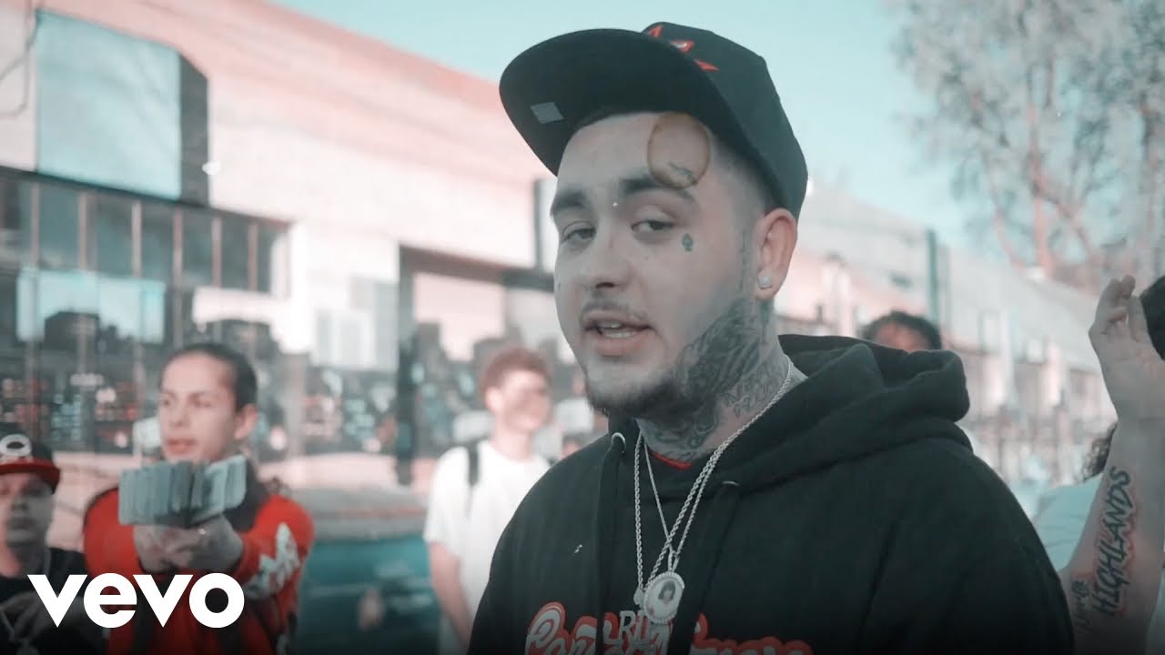 Lil 64 - For The Fam (Official Music Video) ft. Kayta - YouTube