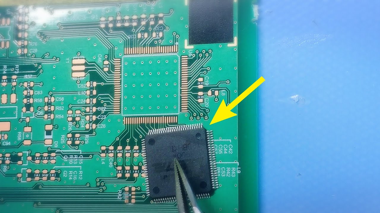 40.QFP타입 100핀 CPU 납땜하기ㅣSMD Soldering - QFP100 Package. - YouTube