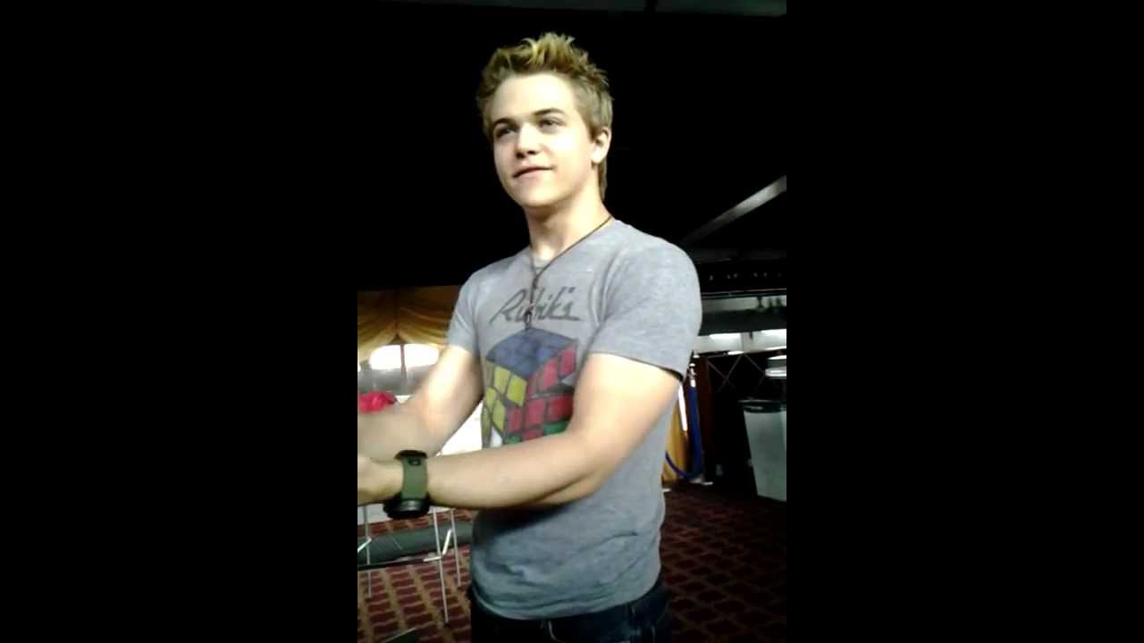 Copy of Hunter Hayes talking about his biceps - YouTube