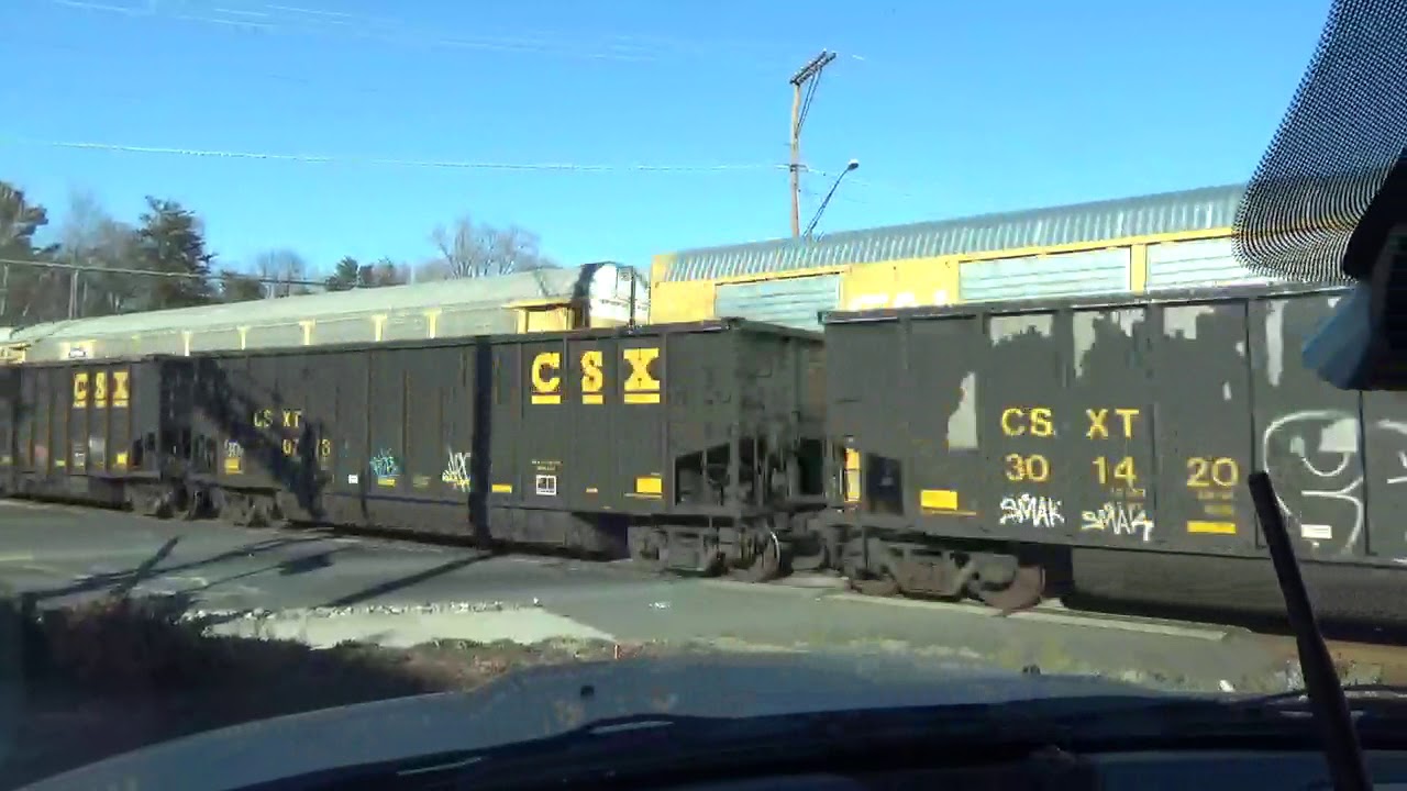 #2411 CSX Q277-21 Empty Autorack & N779 Loaded Coal also with my Dad - YouTube