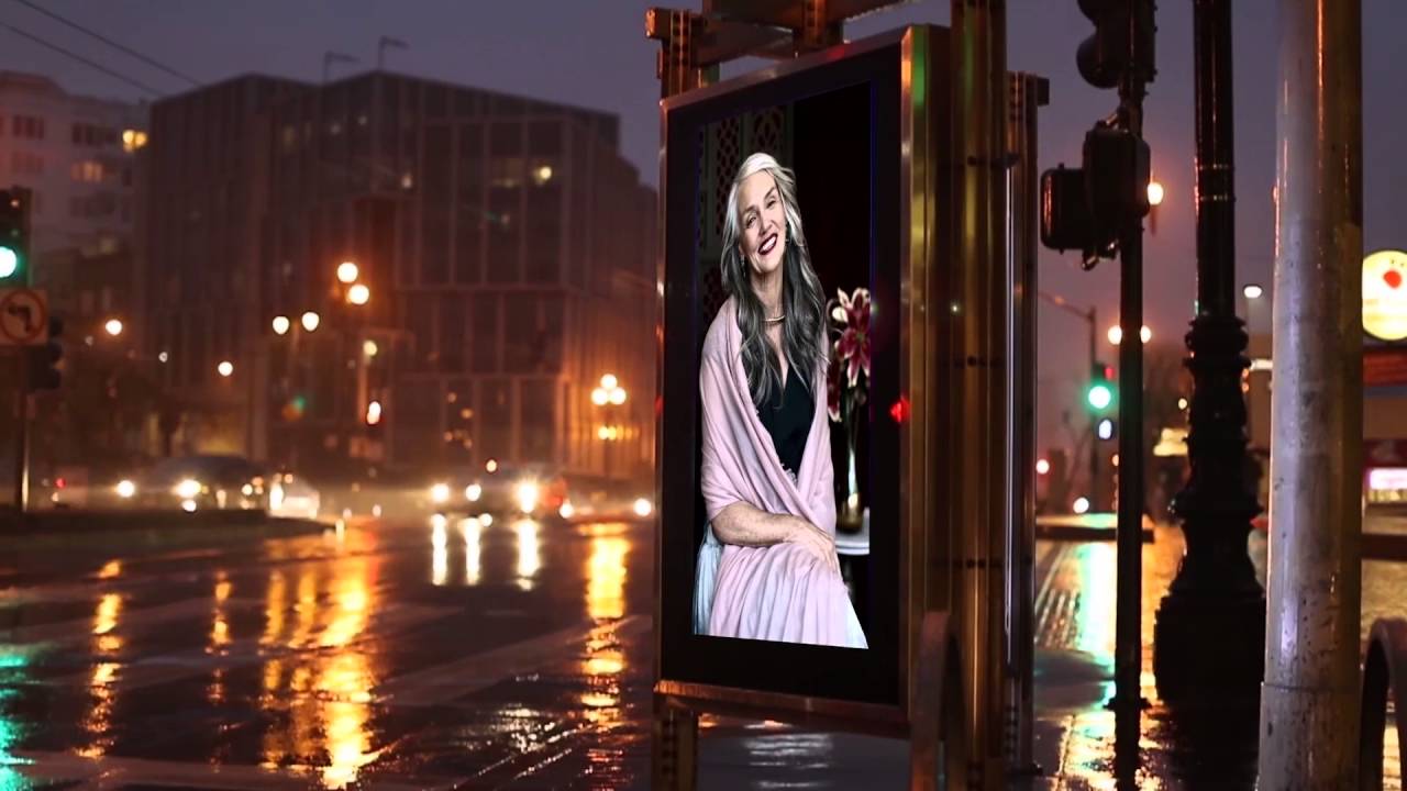 Moving Portraits - YouTube