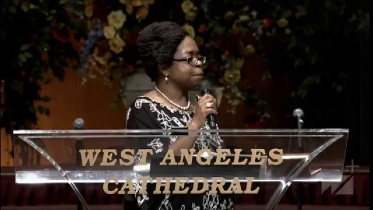 Psalmist Sharon Jackson at West Angeles COGIC - YouTube