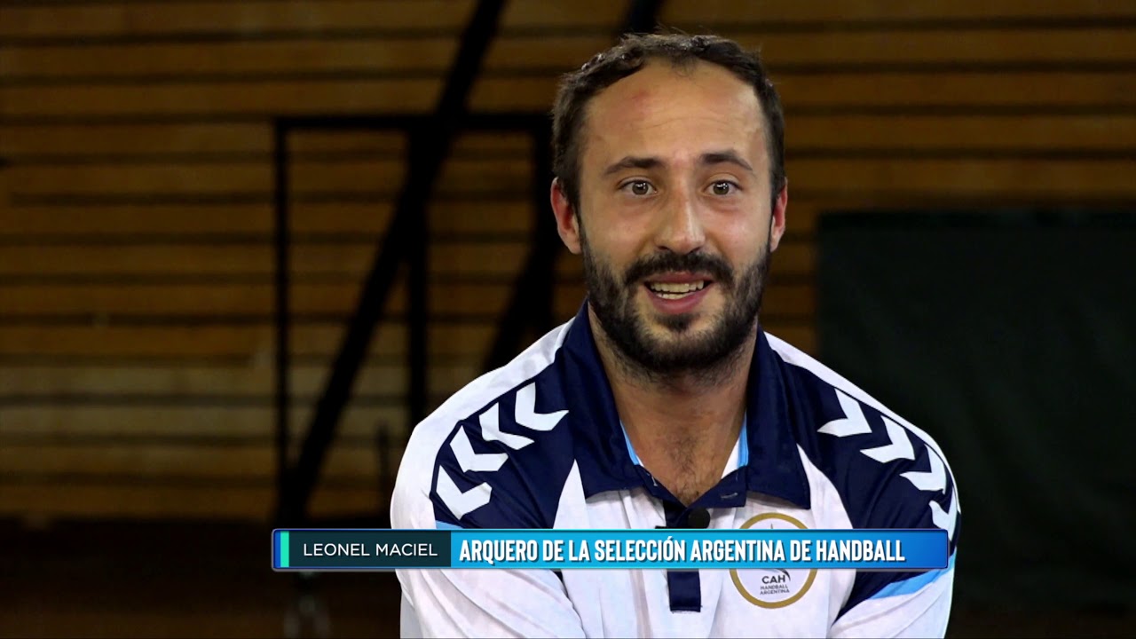 #DetrásDelDeporte La historia de Leonel Maciel, el arquero de Los Gladiadores - PARTE 1 - YouTube